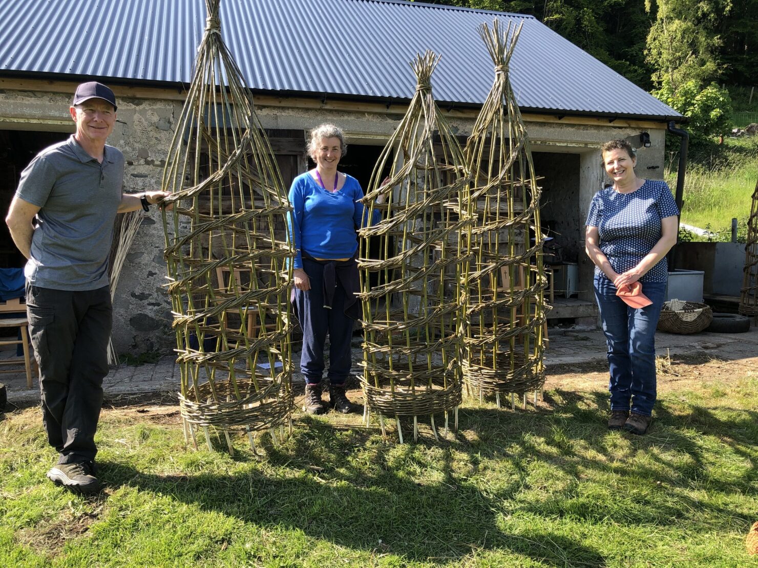 Introduction to willow weaving - 12 April 2025 (£75) - The Basketmakers ...